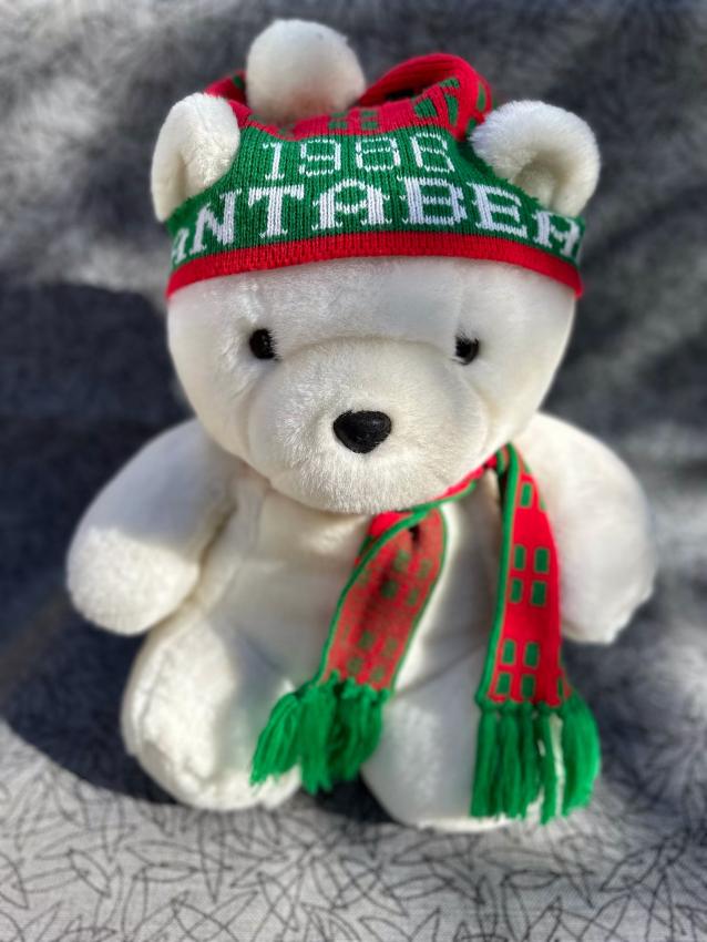 12 Rad Ways We Celebrated Christmas in the 80s | LoveToKnow