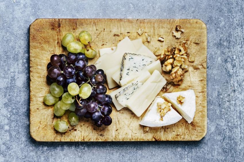 Cheese & Crackers Platter Ideas & Tips to Party Like a Pro | LoveToKnow