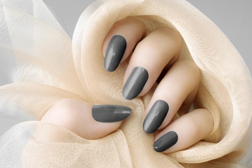 14 January Nail Ideas to Start the Year With Style | LoveToKnow