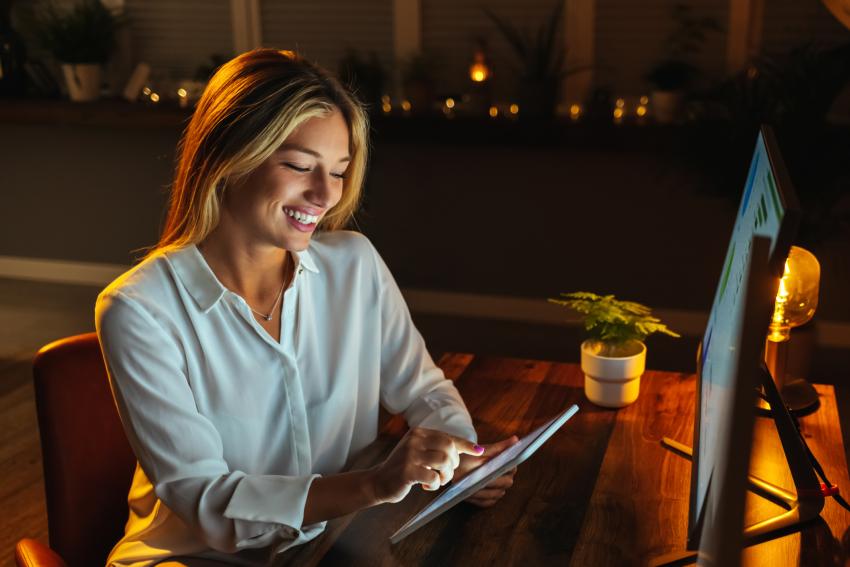 9 Real-World Benefits of Being a Night Owl | LoveToKnow