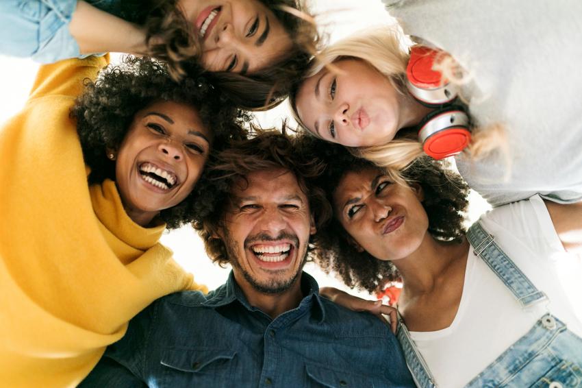 16 Friendship Poses That Show Off Your Bond | LoveToKnow