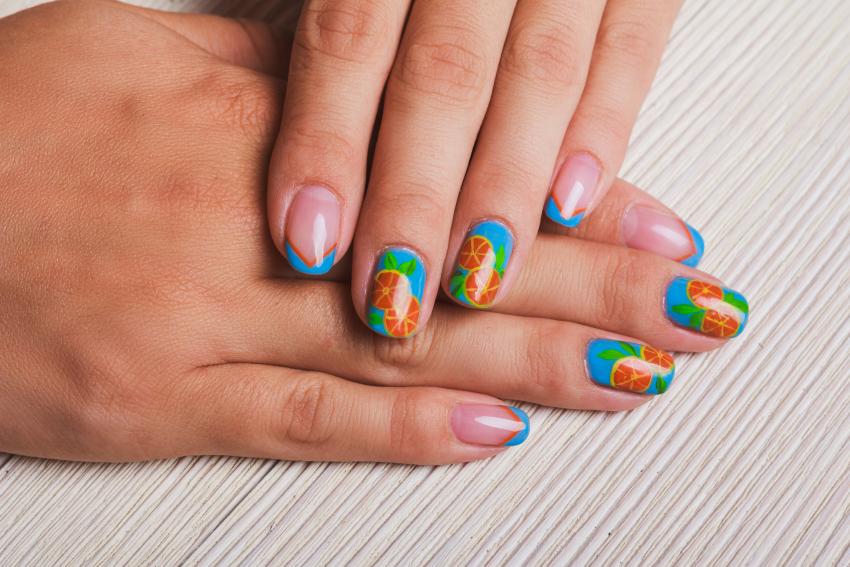 20 Far-Out 70s-Inspired Nails Anyone Can Rock | LoveToKnow