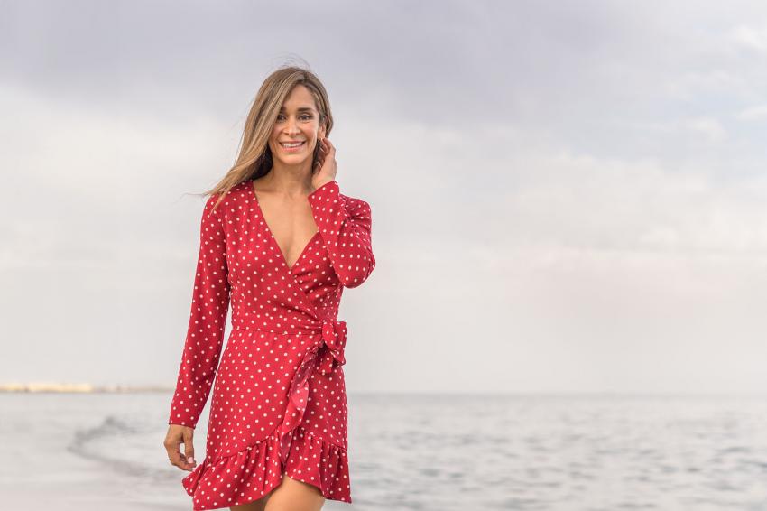 How to Shop for Petite Dresses That Are Stylishly Small | LoveToKnow