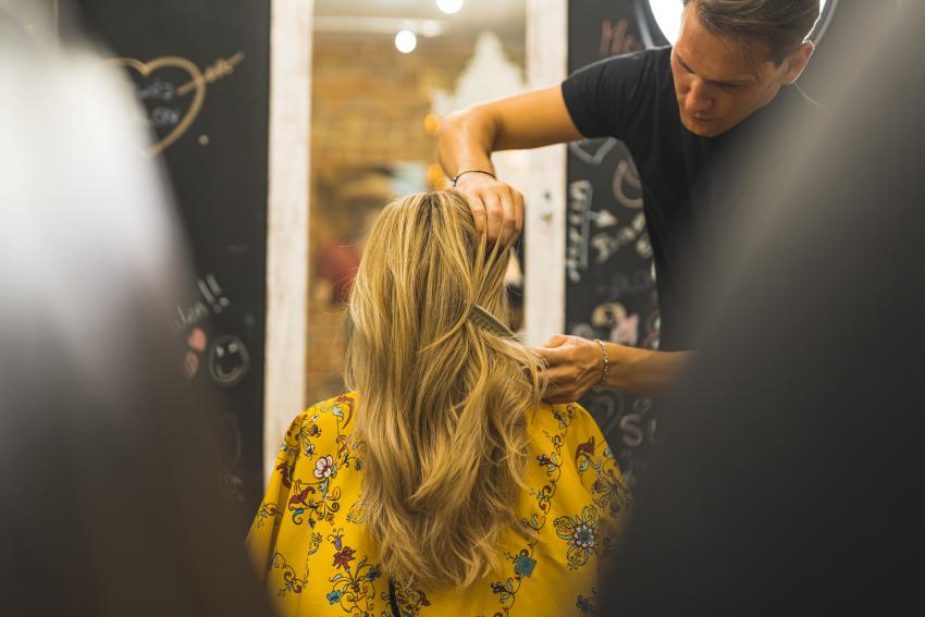 7 Flattering Hairstyles for People Blessed With Big Noses | LoveToKnow