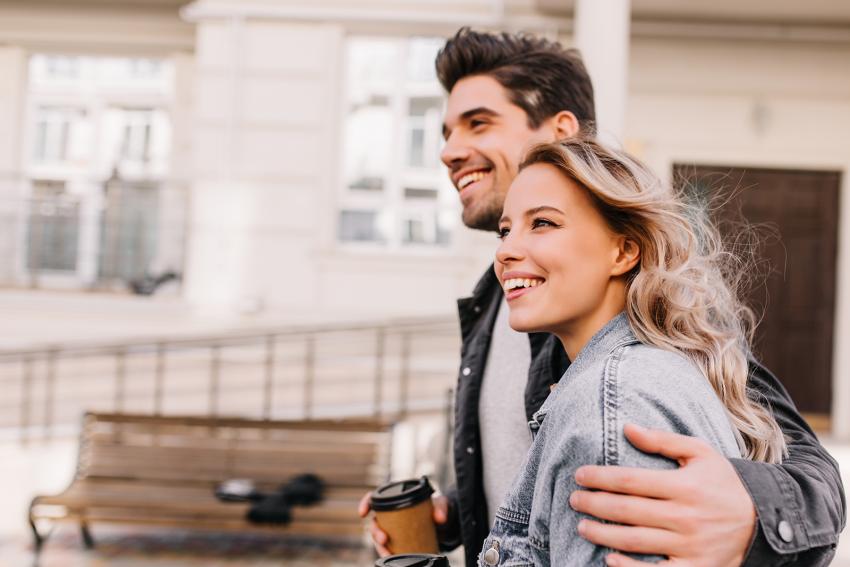 Tinder First Date Ideas Worth Swiping Right For | LoveToKnow