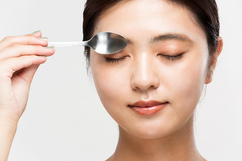 10 Fast Fixes to Make It Look Like You Weren't Crying | LoveToKnow