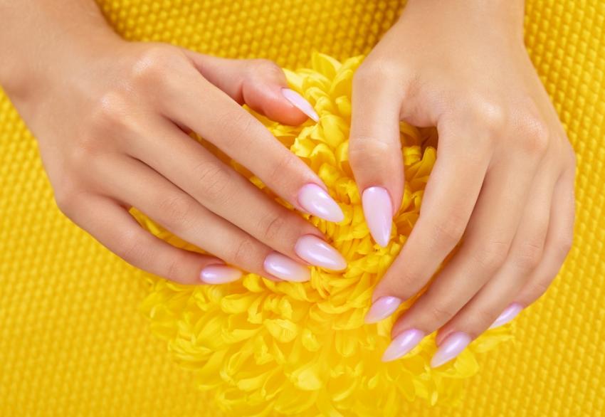 16 March Nail Ideas & Art That Celebrate Sunnier Skies | LoveToKnow