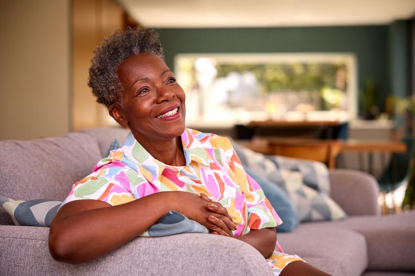 13 Easy-Going Short Hairstyles for Older Women | LoveToKnow