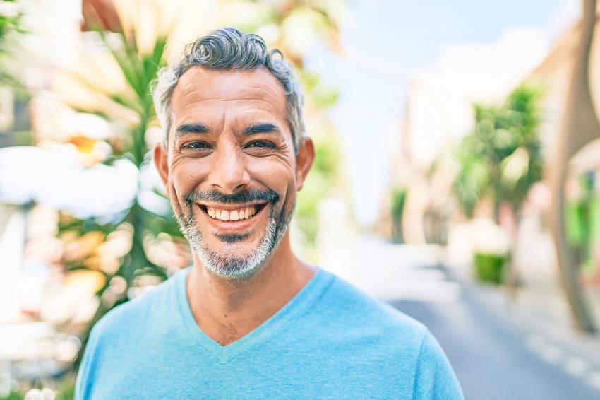 These Are the Colors Women Prefer on Men, According to Science | LoveToKnow