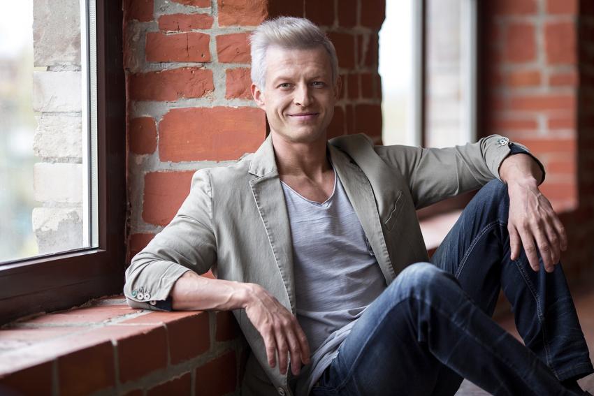 The Capricorn Man: Everything to Know About the Sea-Goat | LoveToKnow