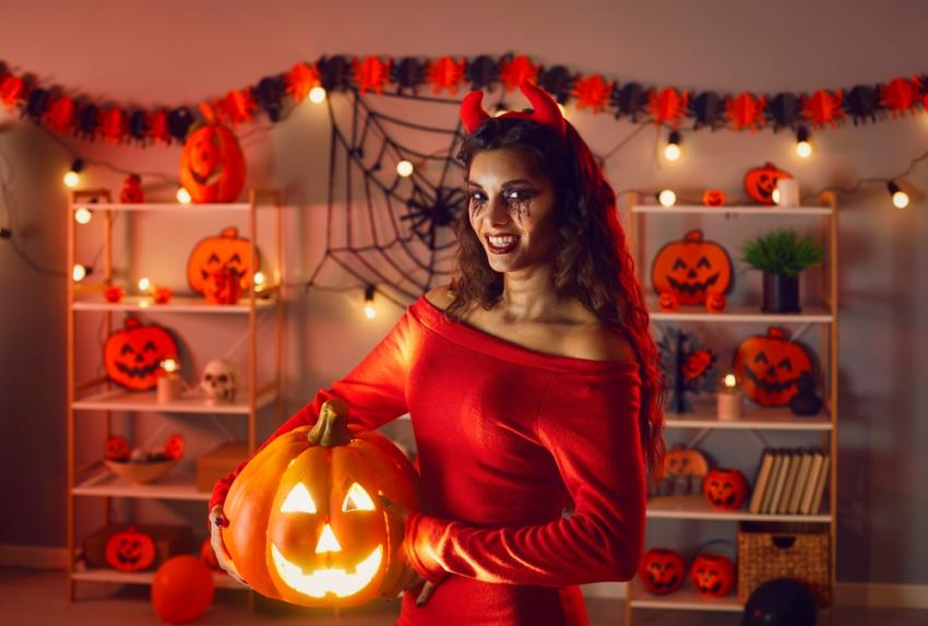 Here's the Perfect Halloween Costume for Your Zodiac Sign | LoveToKnow
