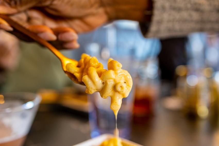 Mac Hacks: 10 Fast & Easy Mac n' Cheese Upgrades | LoveToKnow