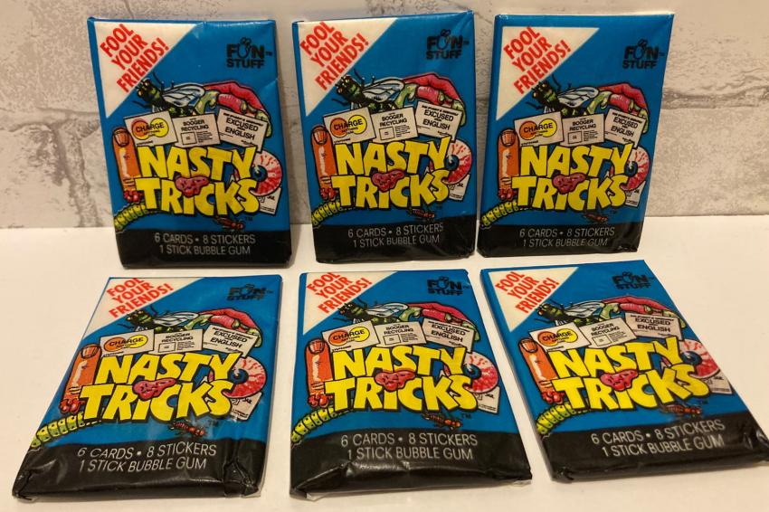 10 Weird Vintage Trading Cards You Have to See to Believe | LoveToKnow