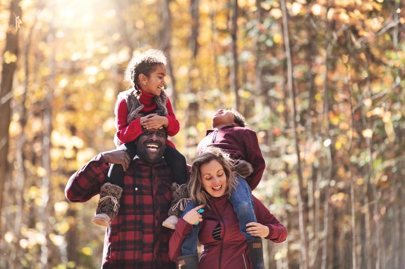 10 Best Places to Visit This Fall for a Family Trip | LoveToKnow
