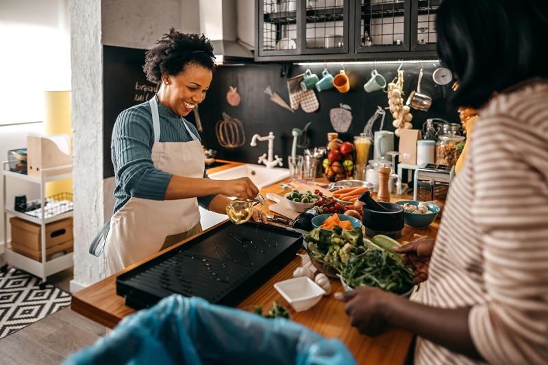 13 Thanksgiving Shortcuts to Get Dinner on the Table Fast | LoveToKnow