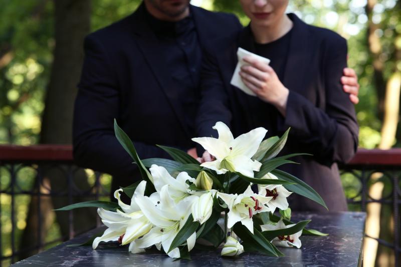 What to Wear to a Winter Funeral to Be Warm & Appropriate | LoveToKnow