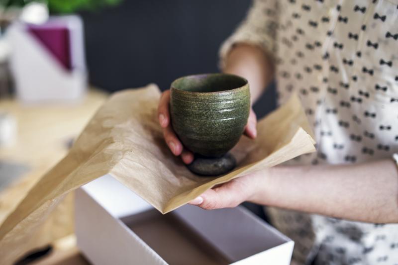 Haeger Pottery: The Vintage Brand Worth Hunting Down | LoveToKnow