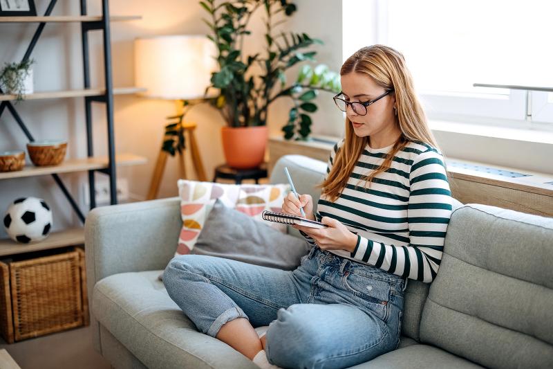 7 Vision Board Alternatives to Manifest Your Way | LoveToKnow