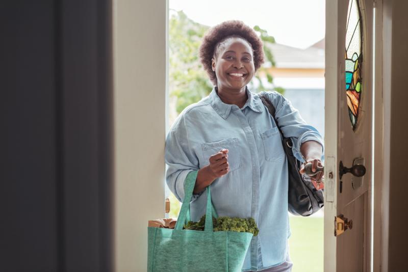5 Tips for Sending Grief Groceries + Must-Haves to Include | LoveToKnow